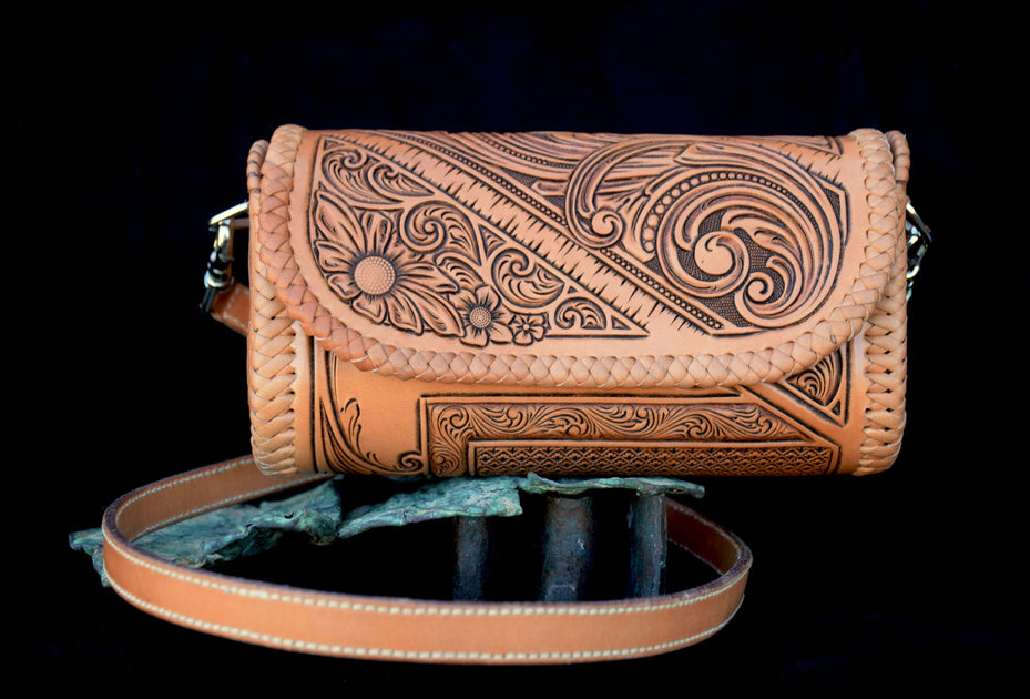 Cygnet Canter – WesternSkiesHandmade